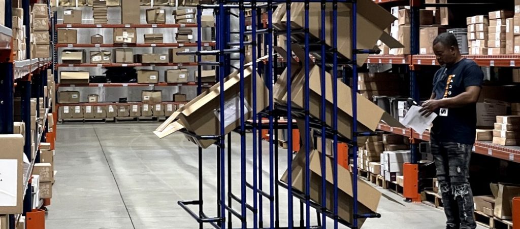 Warehouse Picking Carts: Tools For Efficient Order Fulfillment